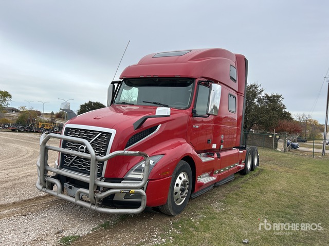 2020 Volvo VNL860 6x4 Cabeza Tractora Cabina Dormitorio (Inoperable ...