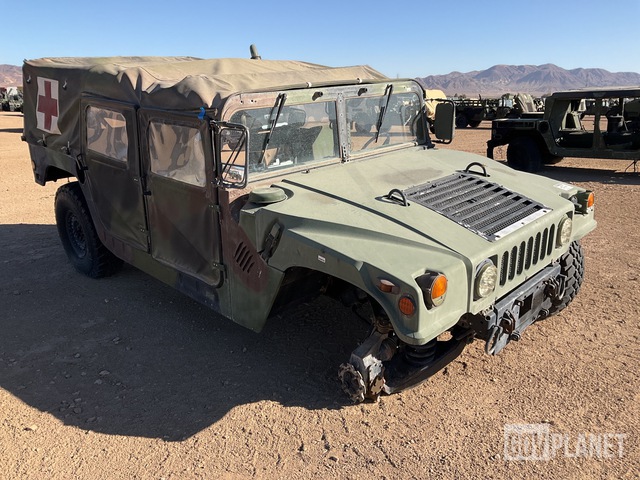 Surplus 2004 AM General M1035A2 HMMWV 4 Door Soft Top w/Truck Body in ...