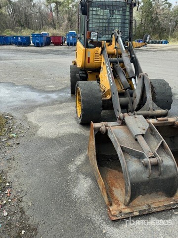 2010 Volvo L20F-P Wheel Loader (Inoperable) in North Charleston, South ...
