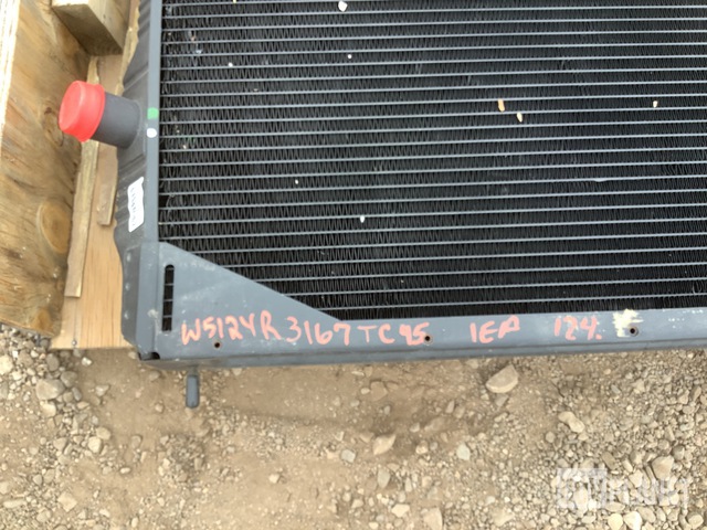 Surplus Behr Heat Transfer Systems 1AF00019S Radiator in Red Rock ...