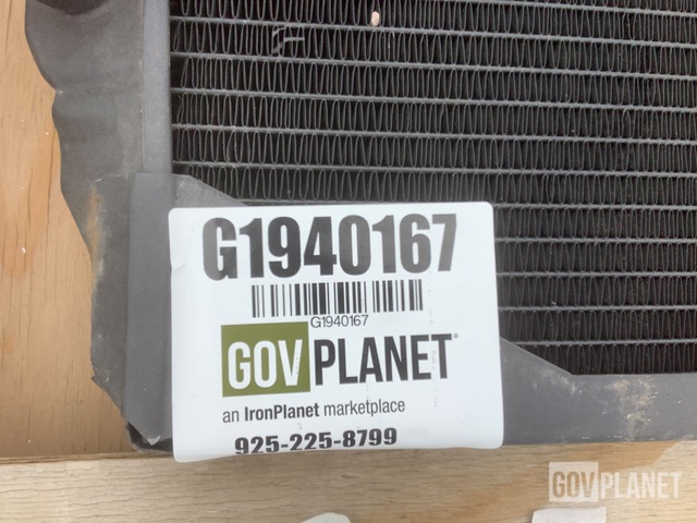 Surplus Behr Heat Transfer Systems 1AF00019S Radiator in Red Rock ...