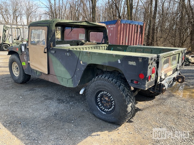 Surplus 1993 AM General M1097 HMMWV 2 Door Soft Top w/Truck Body in ...