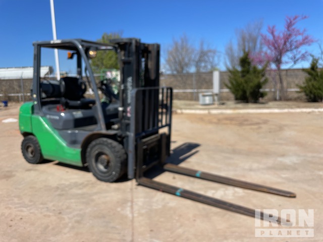 2015 Toyota 8FGU25 4750 lb Pneumatic Tire Forklift in Edmond, Oklahoma ...