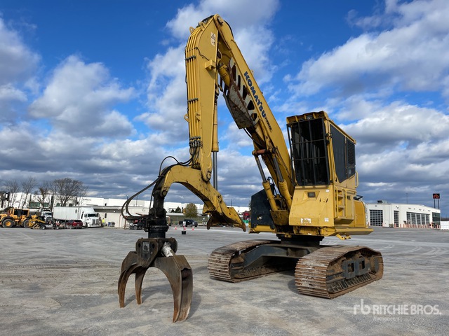 2014 Komatsu PC240LL-10 Heel Boom Log Loader | Ritchie Bros. Auctioneers