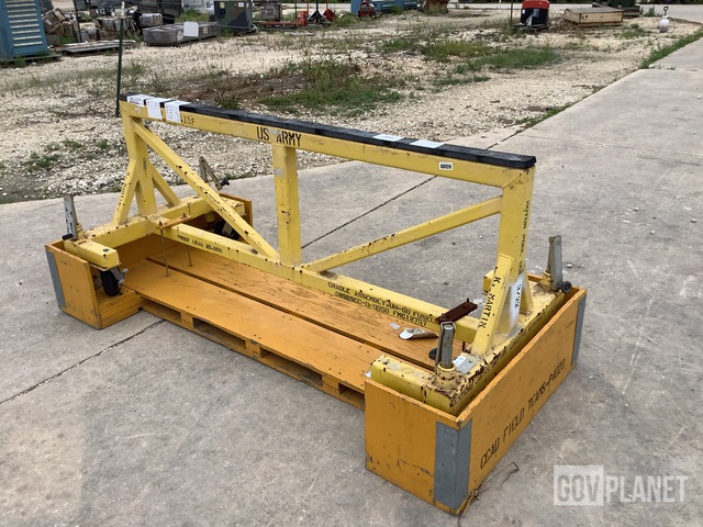 Surplus UH-60 Fuselage Airframe Cradle Assembly Dolly in Lytle, Texas ...