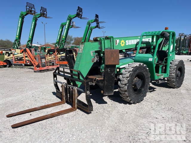 2014 JLG 10042 Telehandler in Terre Haute, Indiana, United States ...
