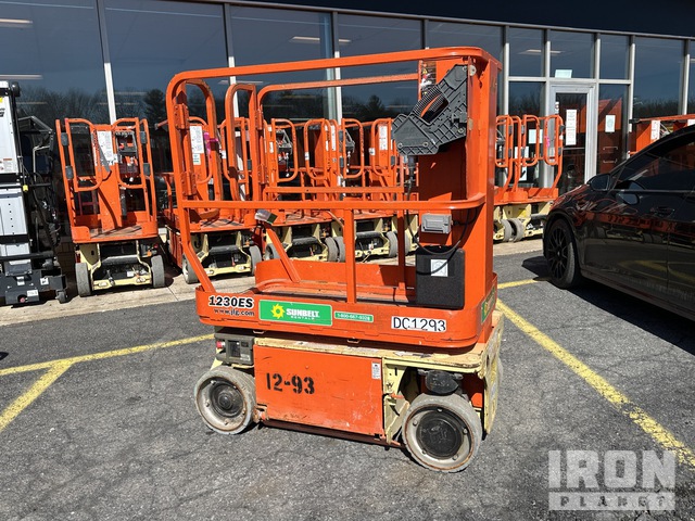 JLG 1230ES Electric Vertical Mast Lift in Everett, Pennsylvania, United ...