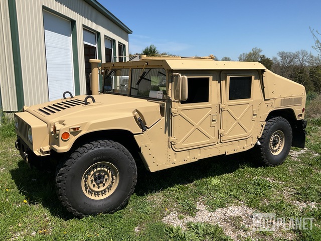 Surplus 2010 AM General M1151A1 w/MCTAGS HMMWV 4 Door Hard Top w/Slant ...