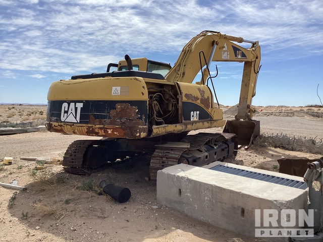 2005 Cat 330C Tracked Excavator in El Paso, Texas, United States ...