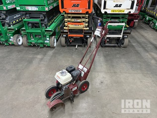 Maxim 14-RME4HVVT Edger in Escanaba, Michigan, United States ...