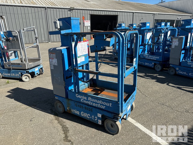 2014 Genie GRC-12 Electric Vertical Mast Lift in Richmond, California ...