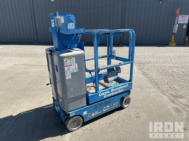 2014 Genie GRC-12 Electric Vertical Mast Lift in Richmond, California ...