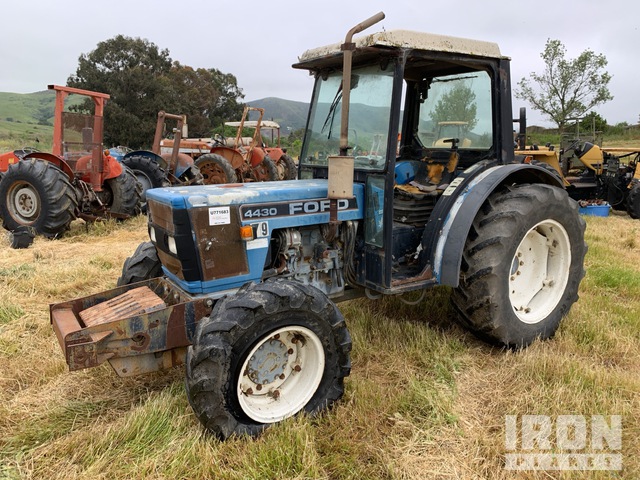 1994 Ford 4430 4WD Tractor in San Luis Obispo, California, United ...