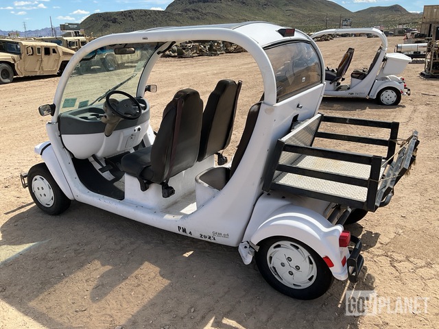 Surplus GEM E4 Utility Vehicle in Yermo, California, United States ...