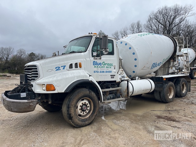 2005 Sterling L8500 6x4 Mixer Truck in St. Robert, Missouri, United ...