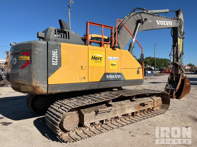 2019 Volvo EC220EL Tracked Excavator in Tampa, Florida, United States ...