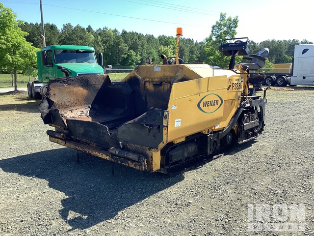 2020 Weiler P385B Track Asphalt Paver in Butner, North Carolina, United ...