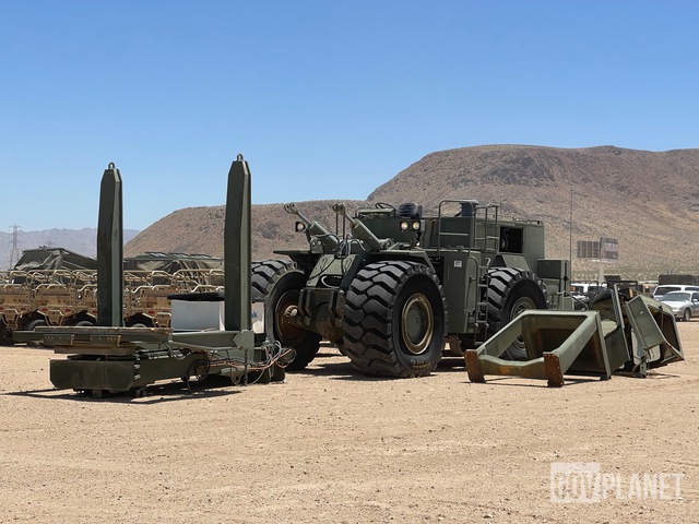 Surplus 1982 Cat 988B Container Handler in Yermo, California, United ...