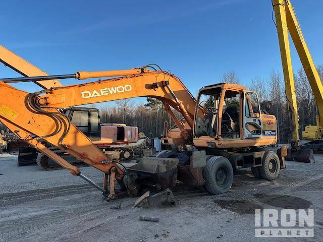 2004 Daewoo S180W-5K Highway Wheeled Excavator, South Mills, North Carolina, Estados Unidos ...