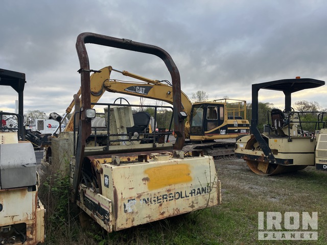 1996 Ingersoll-Rand DD90 Double Drum Roller (Inoperable) in Tullahoma ...