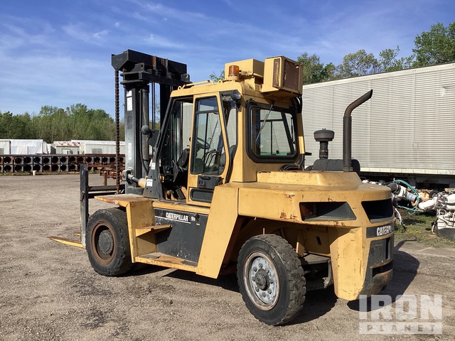 2004 Cat DP90 9900 lb Pneumatic Tire Forklift in Chesapeake, Virginia ...
