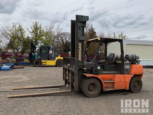2008 Doosan G70S-5 12450 lb Pneumatic Tire Forklift in Tualatin, Oregon ...