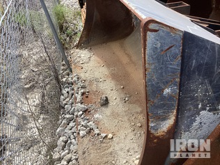 Pemberton 112 in General Purpose Wheel Loader Bucket in Richmond Hill ...