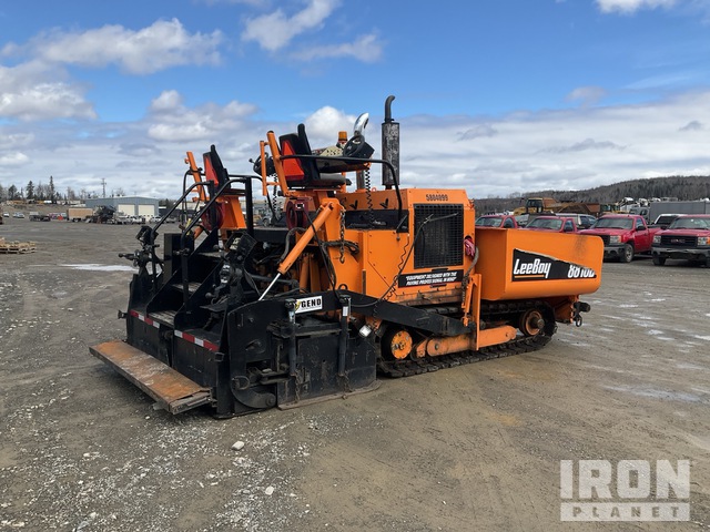 2006 LeeBoy 8816 Track Asphalt Paver in Grand-Sault/Grand Falls, New ...