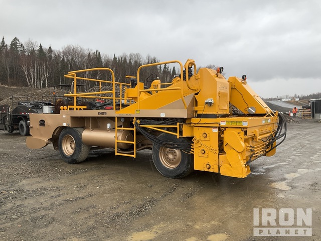 1996 (unverified) Etnyre Chip Spreader in Grand-Sault/Grand Falls, New ...