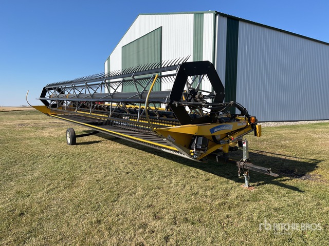 2009 New Holland 94C 36 ft Draper Combine Header | Ritchie Bros ...