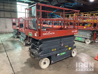 2012 Skyjack SJIII 4632 Electric Scissor Lift in Morris, Illinois ...