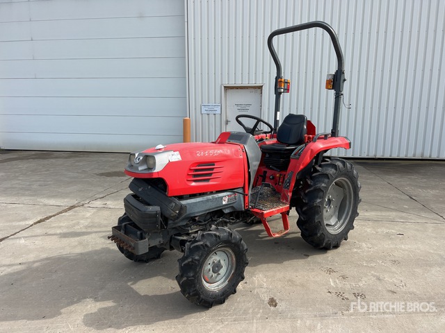 2015 Kubota STV36-P 4WD Tracteur Utilitaire Utility Tractor | Ritchie Bros. Auctioneers