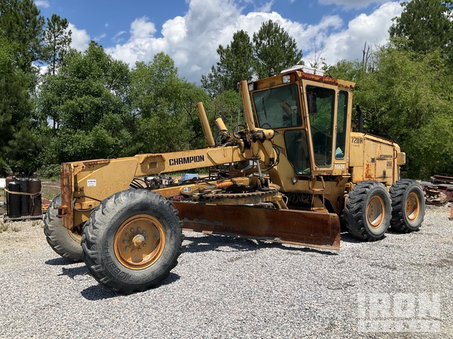 1992 Champion 720A Series III Motor Grader in Chester, Virginia, United ...