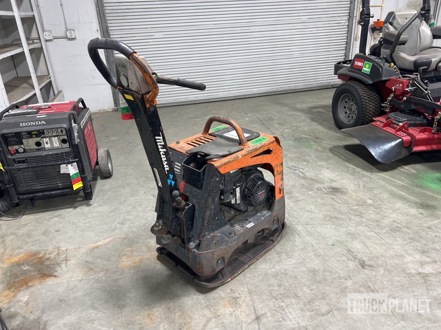 2018 Multiquip MVH-208GH Vibratory Plate Compactor in Pinellas Park ...