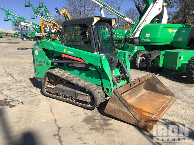 2016 Bobcat T550 Compact Track Loader in WARWICK, Rhode Island, United ...