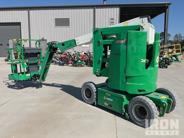 2015 (unverified) JLG E300AJ 2WD Electric Articulating Boom Lift in ...