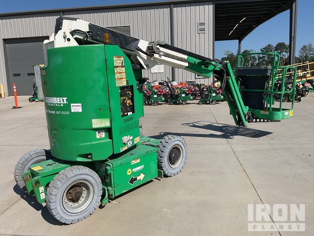 2015 (unverified) JLG E300AJ 2WD Electric Articulating Boom Lift in ...