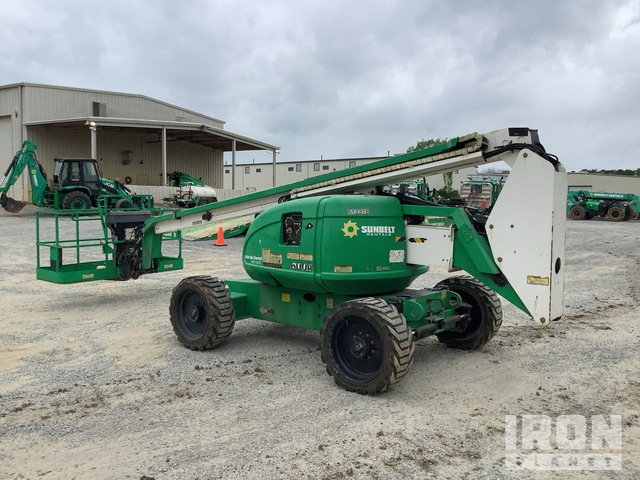 2014 JLG 600A 4WD Diesel Articulating Boom Lift in Flowood, Mississippi ...