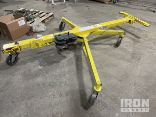 2017 Sumner R250 Material Hoist in Detroit, Michigan, United States ...