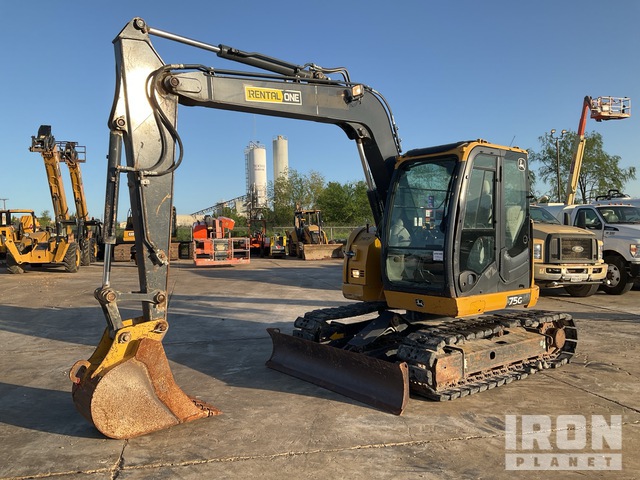 2018 John Deere 75G Tracked Excavator in San Marcos, Texas, United ...
