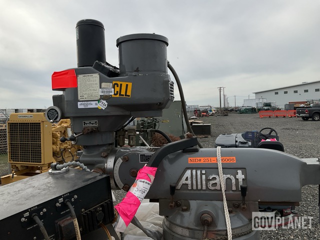 Surplus Alliant RT-2 Vertical Milling Machine in Hermiston, Oregon ...