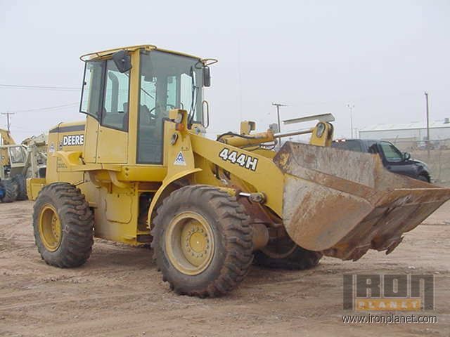 1997 Deere 444H Wheel Loader in Odessa, Texas, United States ...
