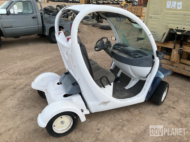Surplus GEM E825 Utility Vehicle in Yermo, California, United States ...