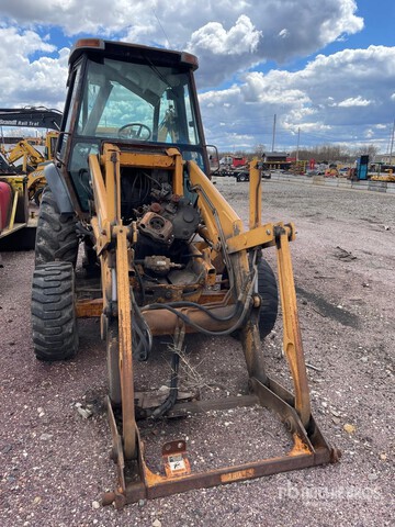 1998 Case 570LXT Backhoe Loader (Inoperable) in Fond Du Lac, Wisconsin ...