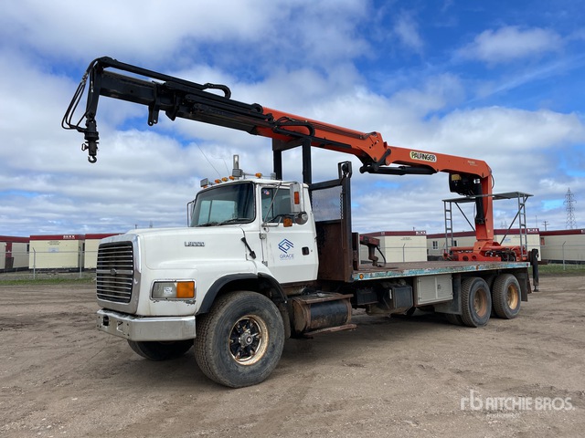 Palfinger PW400 Articulated Boom on 1994 Ford L9000 6x4 Boom Truck ...