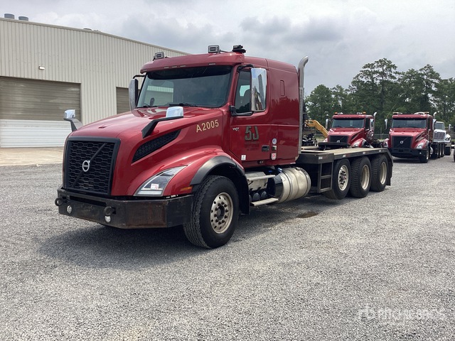 2019 Volvo VNL 8x4 Sleeper Winch Truck | Ritchie Bros. Auctioneers
