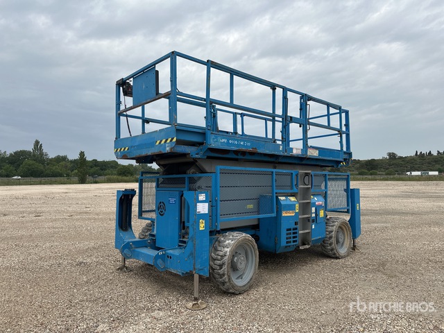 2008 Genie GS5390 4x4 Diesel Nacelle Ciseaux 4x4 Scissor Lift | Ritchie ...