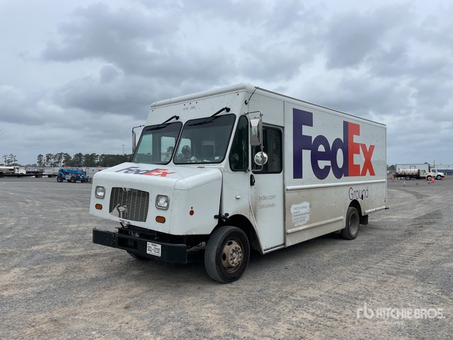 2022 Ford P1000 4x2 Step Van | Ritchie Bros. Auctioneers