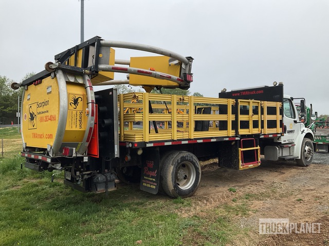 2010 Freightliner M2 106 4x2 Attenuator Truck in Warrenton, Virginia ...