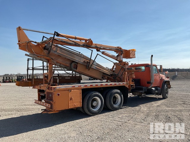 Paxton Mitchell Company Articulated Boom on 1985 International F1954 ...